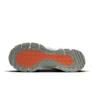 Nike Zoom Vomero Roam Winterized Shoes - Black