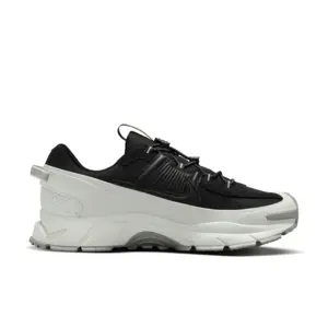 Nike Zoom Vomero Roam Winterized Shoes - Black