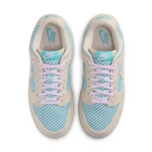 Nike Dunk Low Sneakers