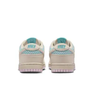 Nike Dunk Low Sneakers