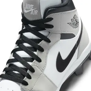 JORDAN 1 Retro Mcs Baseball Cleats - Grey