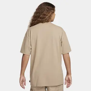 Nike Sportswear Premium Essentials T-shirt - Brown