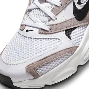 Nike Zoom Fire Sneakers - White
