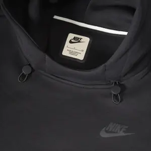 Nike Tech Fleece Oversized Hoodie