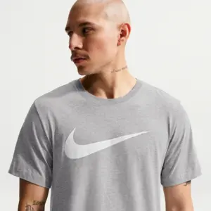 Men's Nike Swoosh Shirts