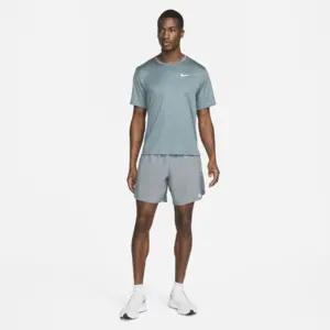 Nike Stride Dri-fit 7" 2-in-1 Running Shorts - Grey