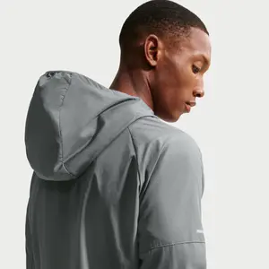 Nike Miler Repel Running Jacket