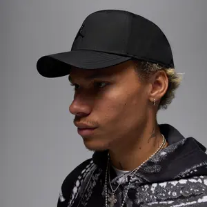 JORDAN Rise Structured Metal Jumpman Hat - Black