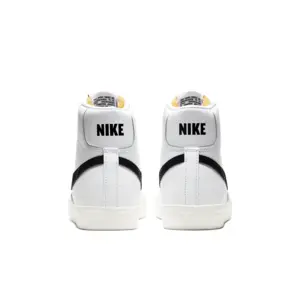 Nike Blazer Mid '77 Sneakers - White
