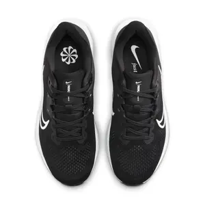 Nike Quest Road Running Shoes
