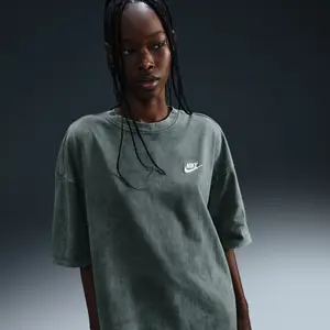 Nike Essential Oversized T-shirt