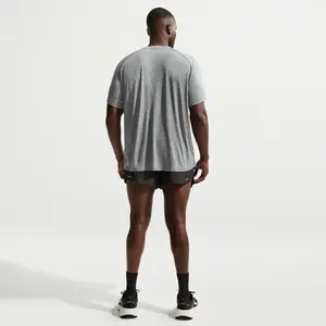 Nike Stride Dri-fit Adv Short-sleeve Running Top - Grey
