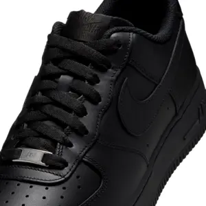 Nike Force 1 '07 Sneakers - Black