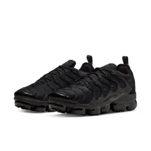 Nike Air Vapormax Plus Sneakers - Black