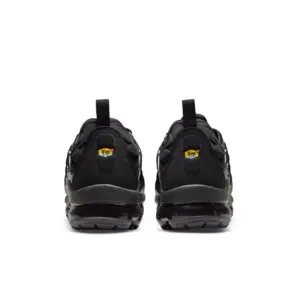 Nike Air Vapormax Plus Sneakers - Black
