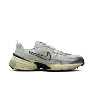 Nike V2k Run Athletic Sneakers