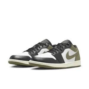 JORDAN 1 Low Sneakers