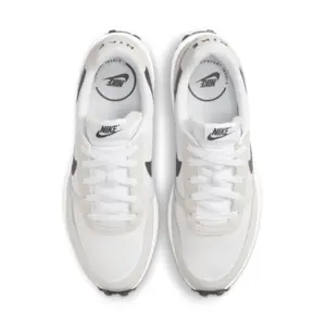 Nike Waffle Nav Sneakers