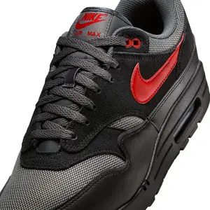 Nike Air Max 1 Essential Sneakers