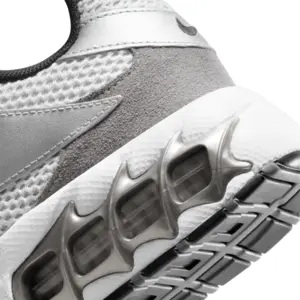 Nike Zoom Air Fire Sneakers - Grey