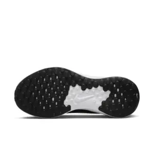 Nike Revolution Road Running Shoes