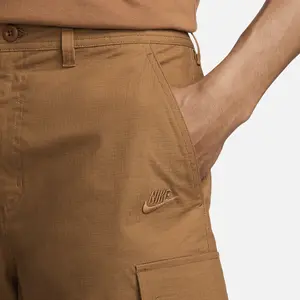 Nike Club Woven Cargo Shorts - Brown