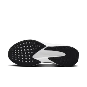 Nike Quest Road Running Shoes - Black