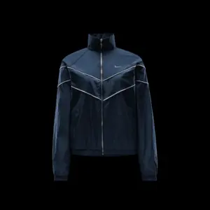 Nike Windrunner Loose Uv Woven Full-zip Jacket - Blue
