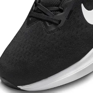Nike Winflo Road Running Shoes