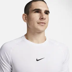 Nike Pro Dri-fit Slim Short-sleeve Top