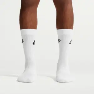 Nike Everyday Essential Crew Socks