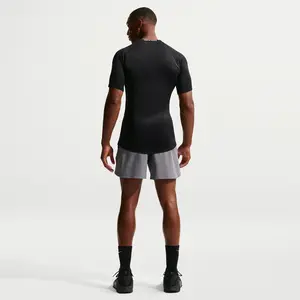 Nike Pro Dri-fit Tight Short-sleeve Fitness Top - Black