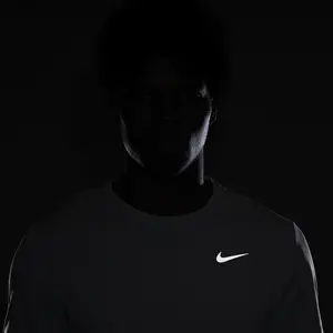 Nike Miler Dri-fit Short-sleeve Running Top - Grey