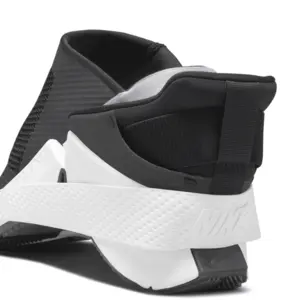 Nike Go Flyease Easy On/off Sneakers - Black