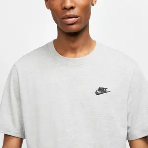Nike Sportswear Club T-shirt - Grey