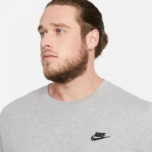 Nike Sportswear Club T-shirt - Grey