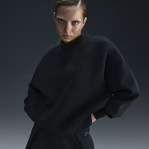 Nike Sportswear Tech Fleece Oversized Crew-Neck Sweatshirt Black