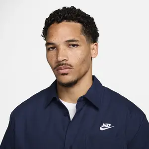 Nike Club Short-sleeve Oxford Button-up Shirt