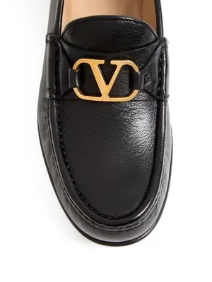 Valentino Garavani Vlogo Signature Loafers - Black