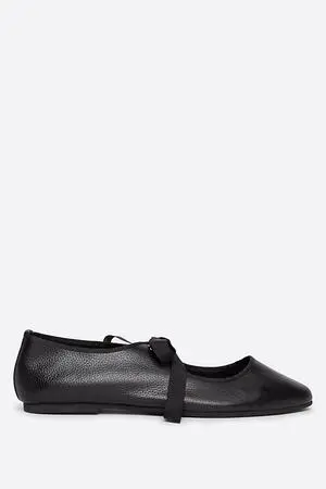 Women's Intentionally Blank Black Leather Shoes