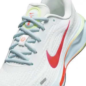 Nike Journey Run Road Running Shoes