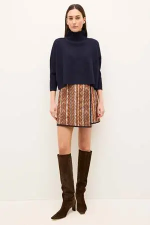 MARIE OLIVER Claudie Popover