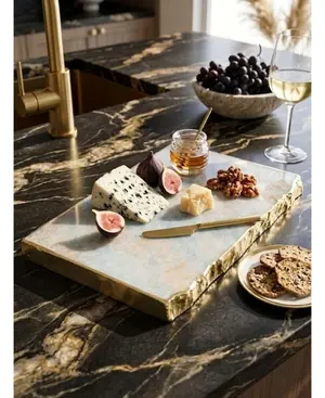 GAURI KOHLI Dazzle Aventurine Cheese Board - Green
