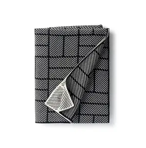 DOMANI HOME Bricks Throw Blanket