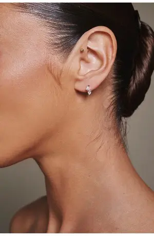Lili Claspe Bryn Huggie Earrings