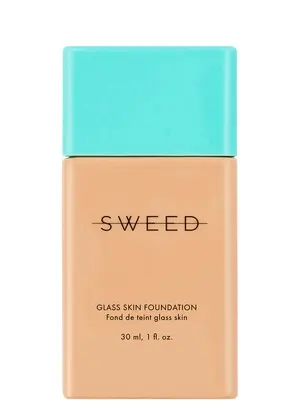 SWEED LASHES Glass Skin Foundation 05 Light N