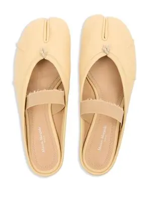 MAISON MARGIELA Tabi Ballerina Shoes - Neutrals
