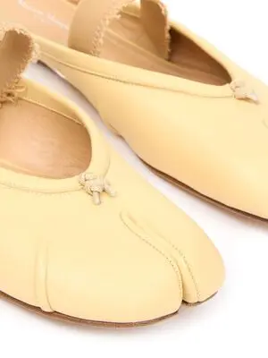 MAISON MARGIELA Tabi Ballerina Shoes - Neutrals