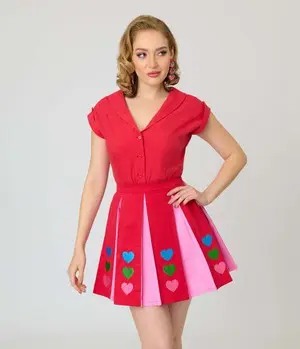 Unique Vintage 1960s Twill Sleeveless Blouse