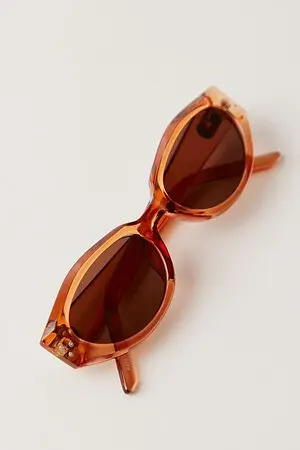 Free People Carrie Cat Eye Sunglasses - Champagne With Peach Lens